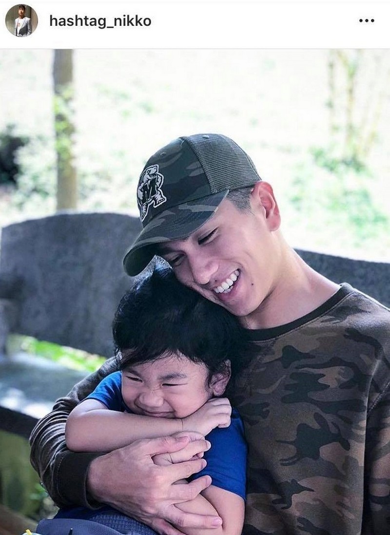 LOOK: 27 Photos of Nikko Natividad with his adorable little one | ABS ...