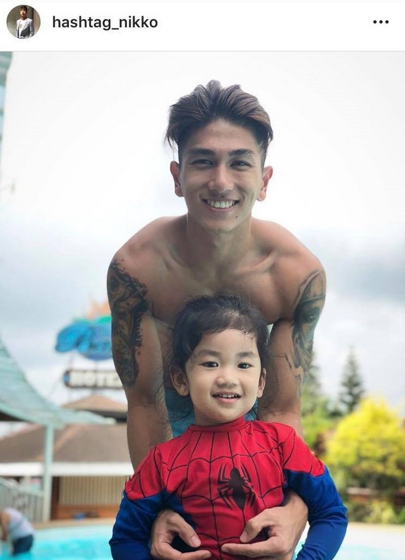 LOOK: 27 Photos of Nikko Natividad with his adorable little one | ABS ...